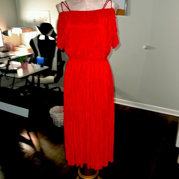 Express | Dresses | Perfect Red Dress In Size Small | Poshmark